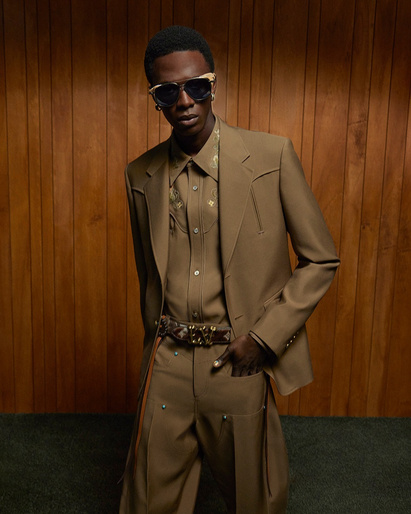 Total Management - Stylists - MATTHEW HENSON