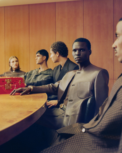 Total Management - Stylists - MATTHEW HENSON